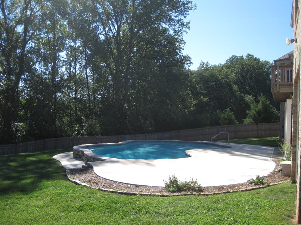 Swimming Pool with Raised & Reverse Bond Beams | The Pool Company ...